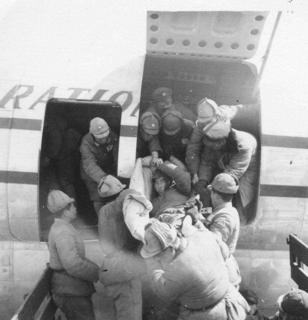 Evacuating wounded soldiers – Gregory Crouch